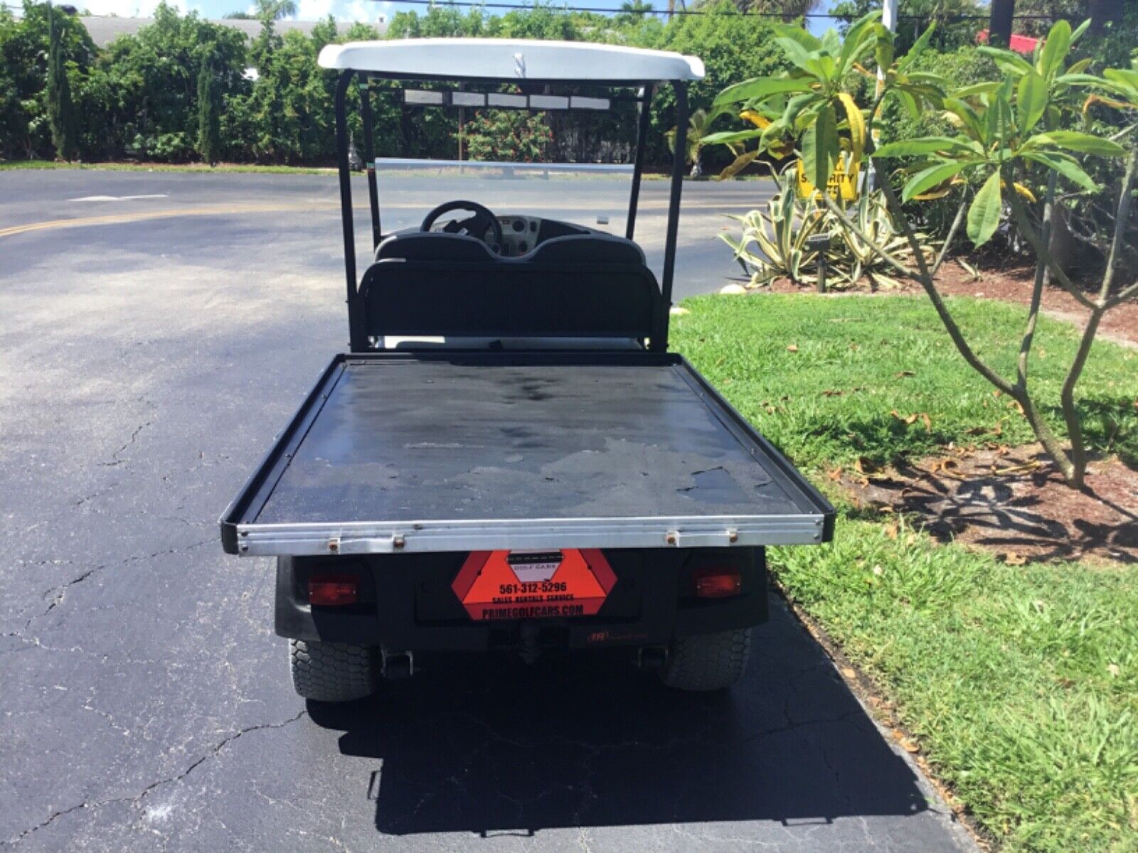 2017 Club Car Carryall 700 utility golf cart [electric dump bed] for sale