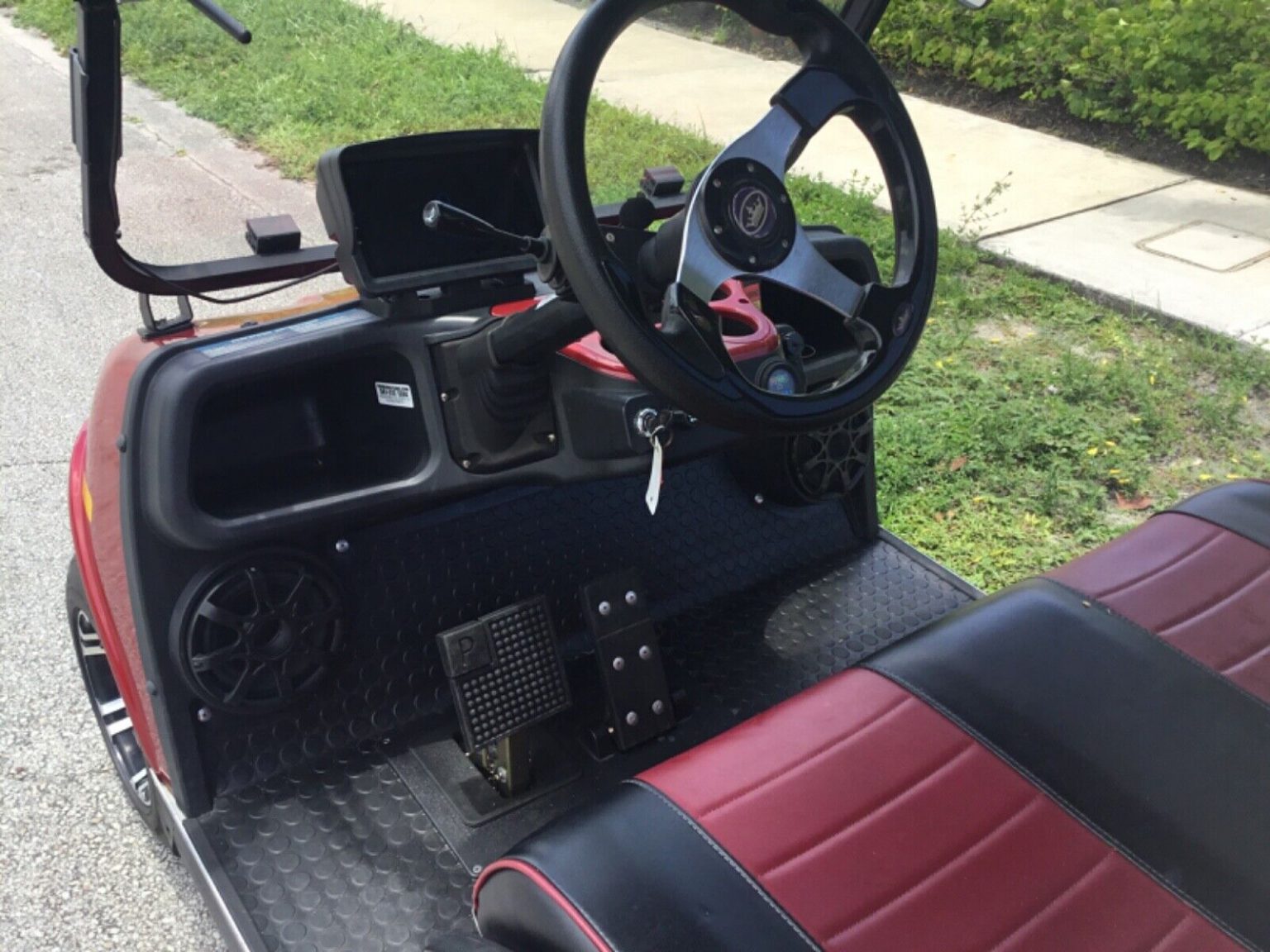 2022 Evolution golf cart [well equipped] for sale